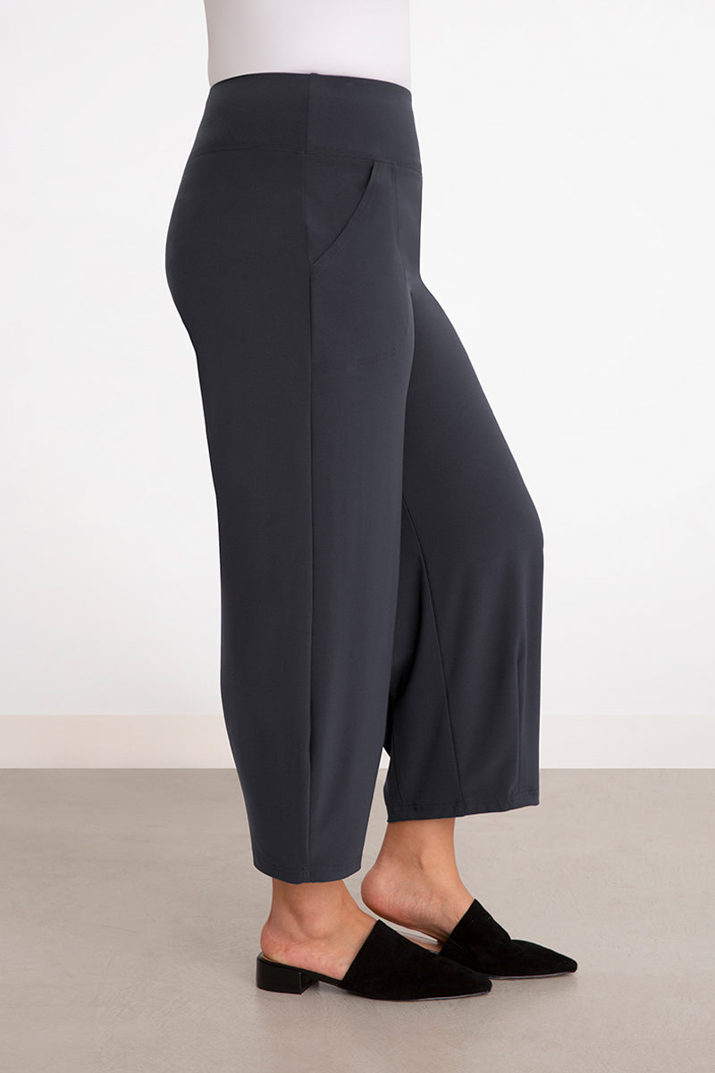 Narrow Lantern Pant | Graphite | Sympli US